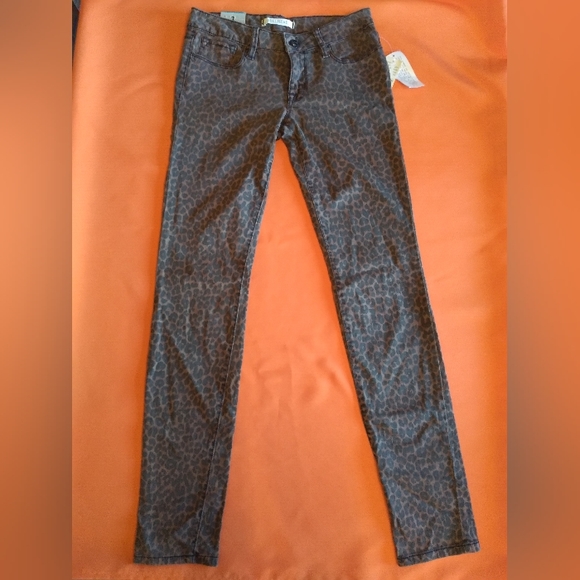 Bullhead | Jeans | Bullhead Animal Print Skinny Jeans Size 3 Nwt | Poshmark